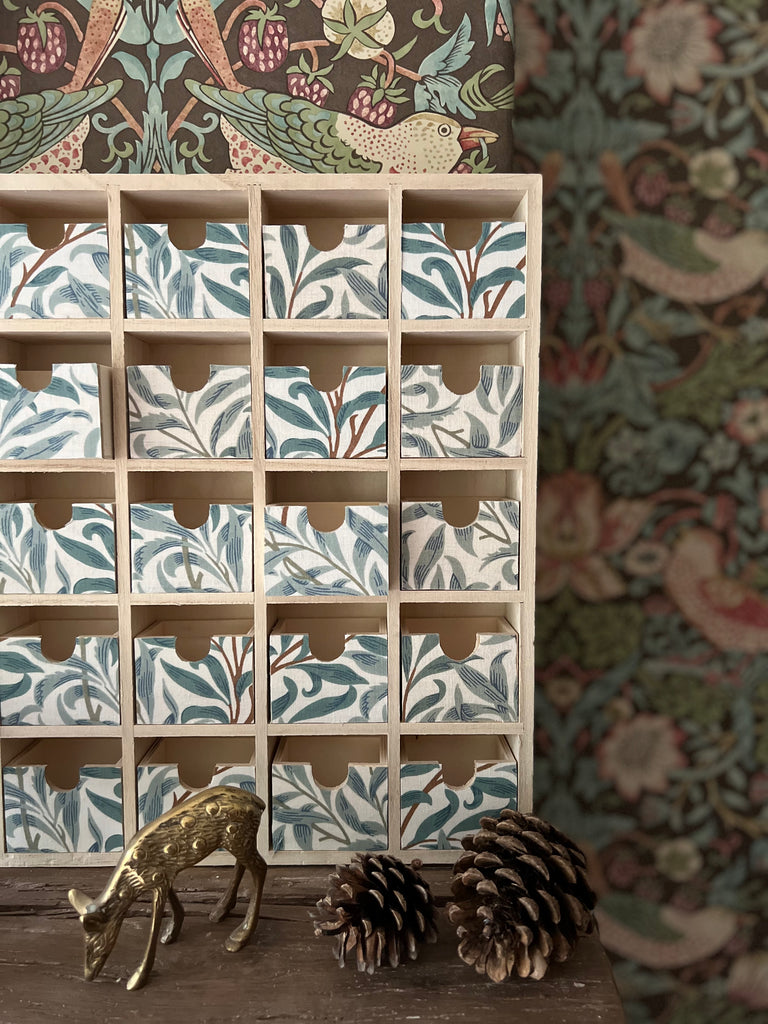 William Morris are usable Advent Calendar – Kaye Hannabuss Textiles